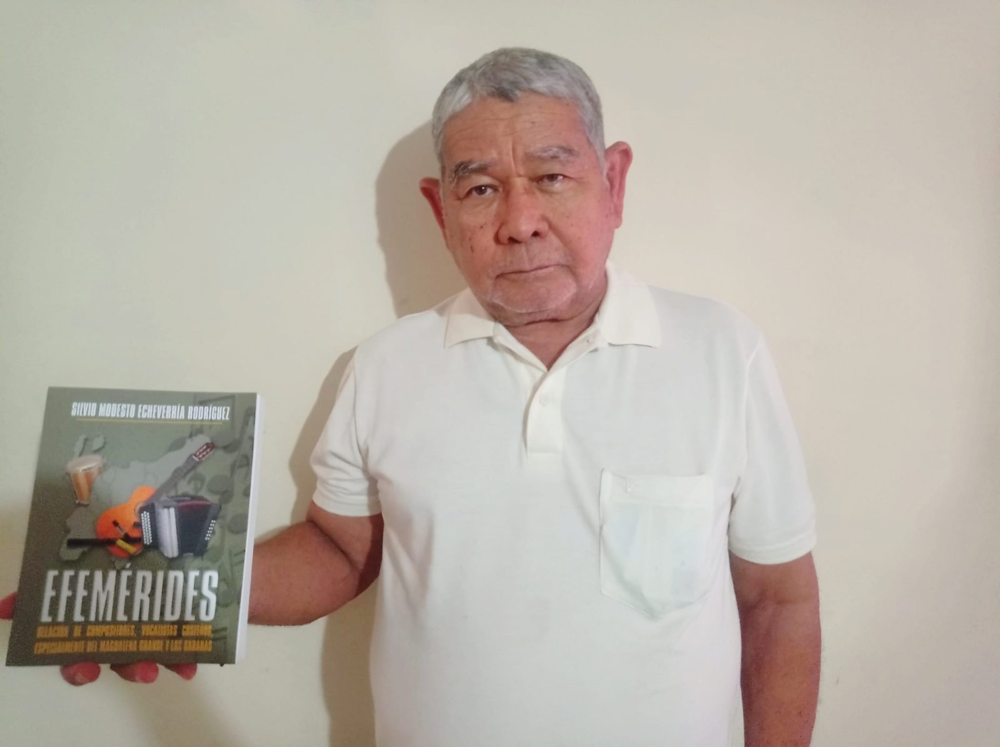 El escritor cienaguero Silvio Modesto Echeverría presenta su libro “Efemérides”. - Huellas.TV ...